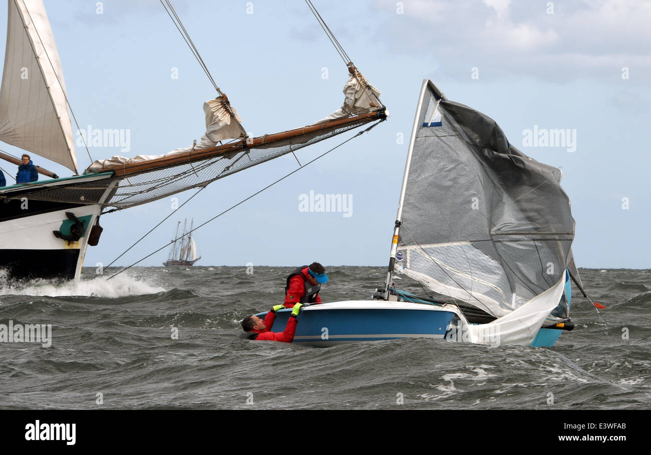 505 sailing dinghy hi-res stock photography and images - Alamy