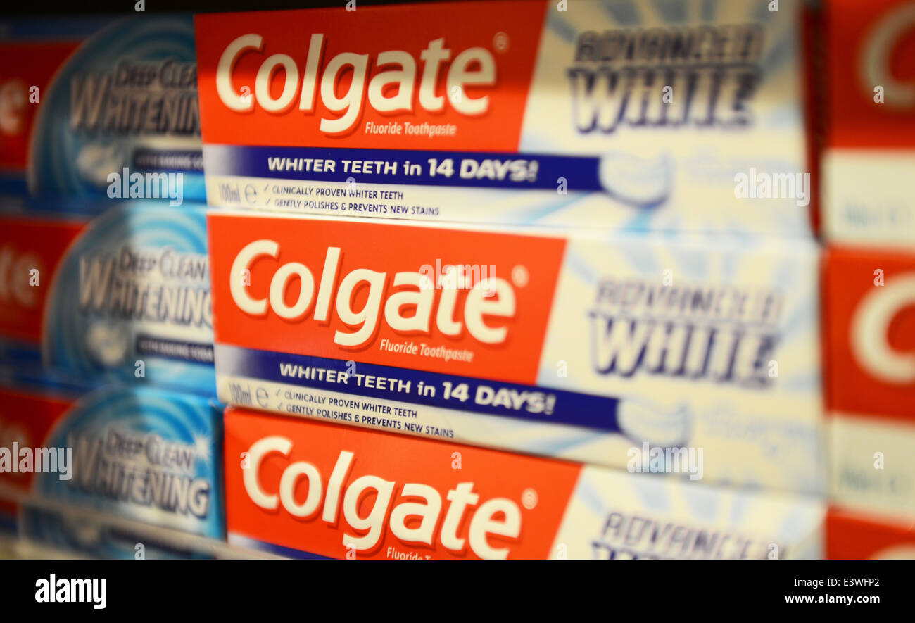 Toothpaste box hi-res stock photography and images - Alamy