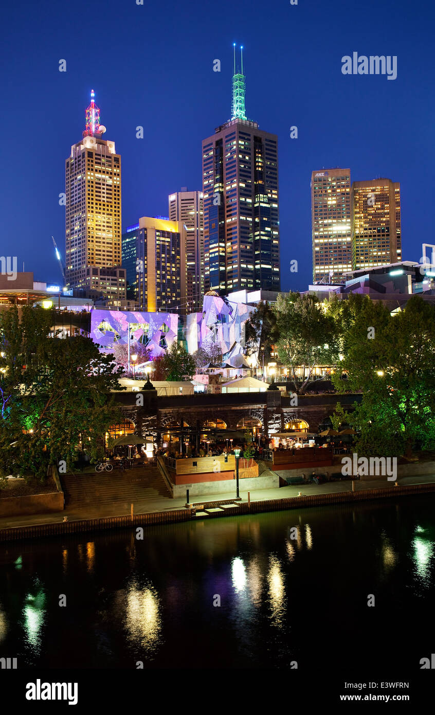 Lights city center hi-res stock photography and images - Alamy