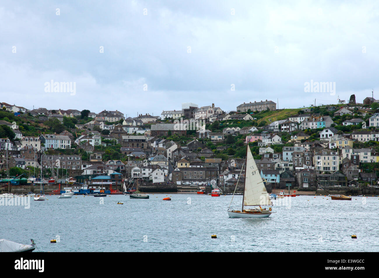 Boat sail fowey hi-res stock photography and images - Alamy