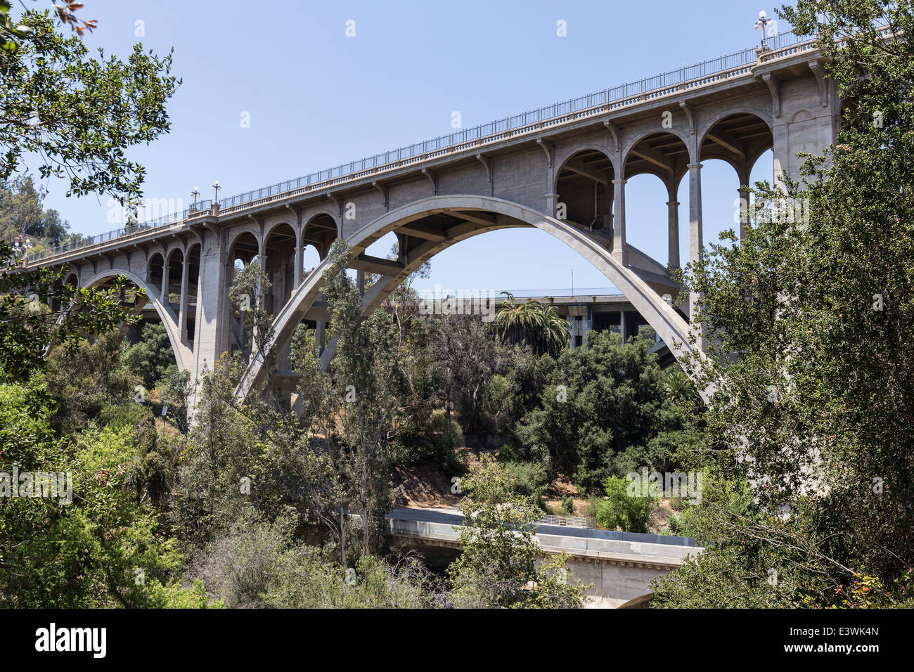 Historic Colorado Blvd bridge in Pasadena, California Stock Photo - Alamy