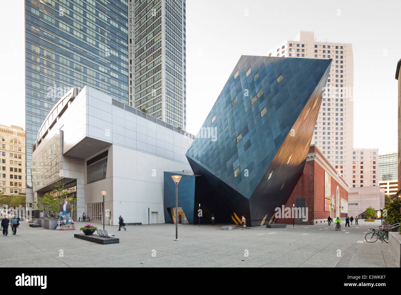 Exterior of the Contemporary Jewish Museum, San Francisco, California ...