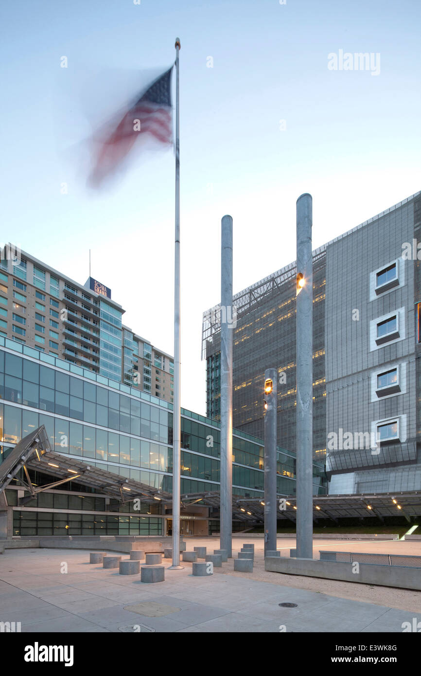 Exterior of San Francisco Federal Building, San Francisco, California ...