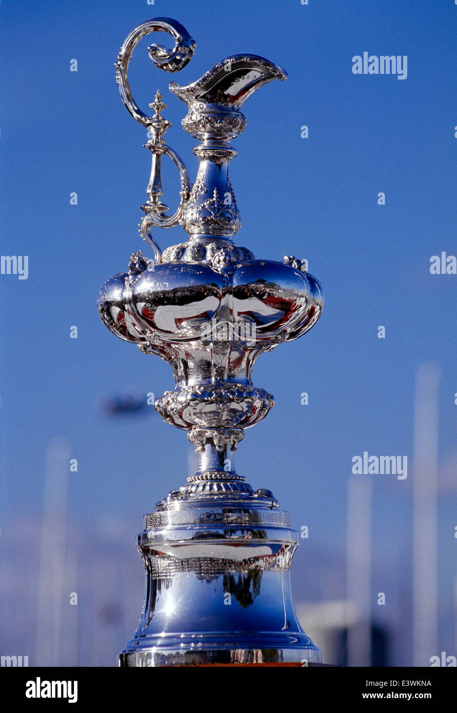AJAXNETPHOTO - AMERICA'S CUP 1987 -THE 100 GUINEA CUP, A VICTORIAN EWAR ...
