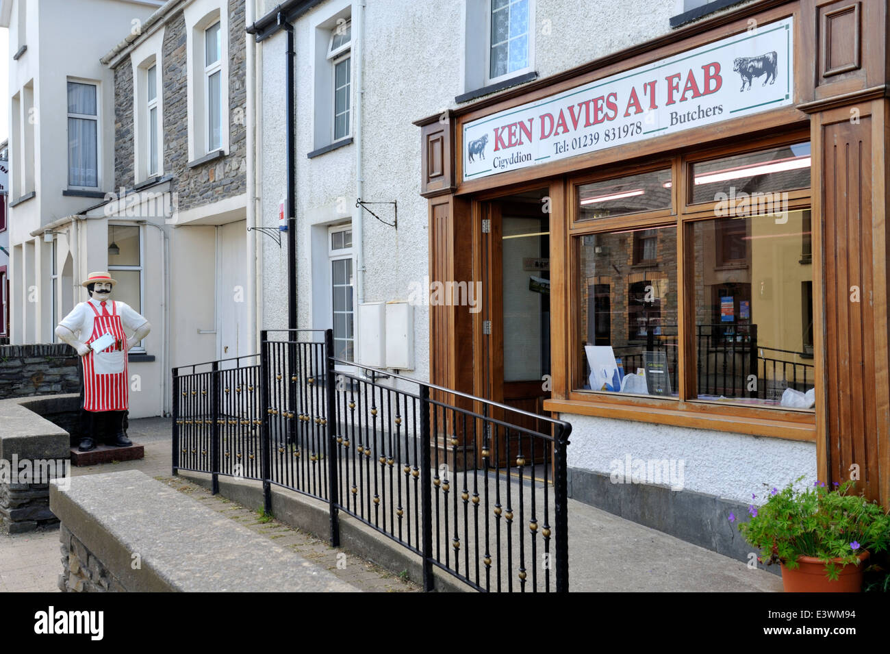 Traditional welsh village hi-res stock photography and images - Alamy