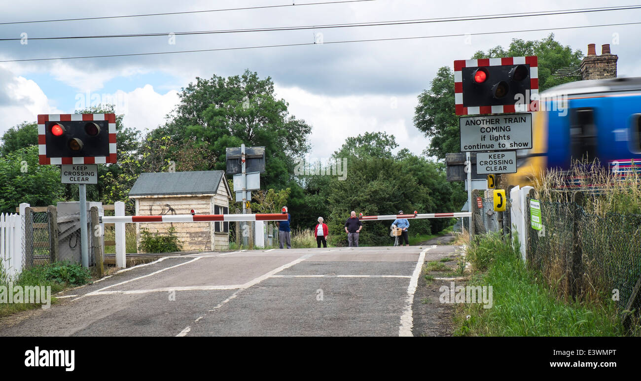 Milton level crossing hi-res stock photography and images - Alamy