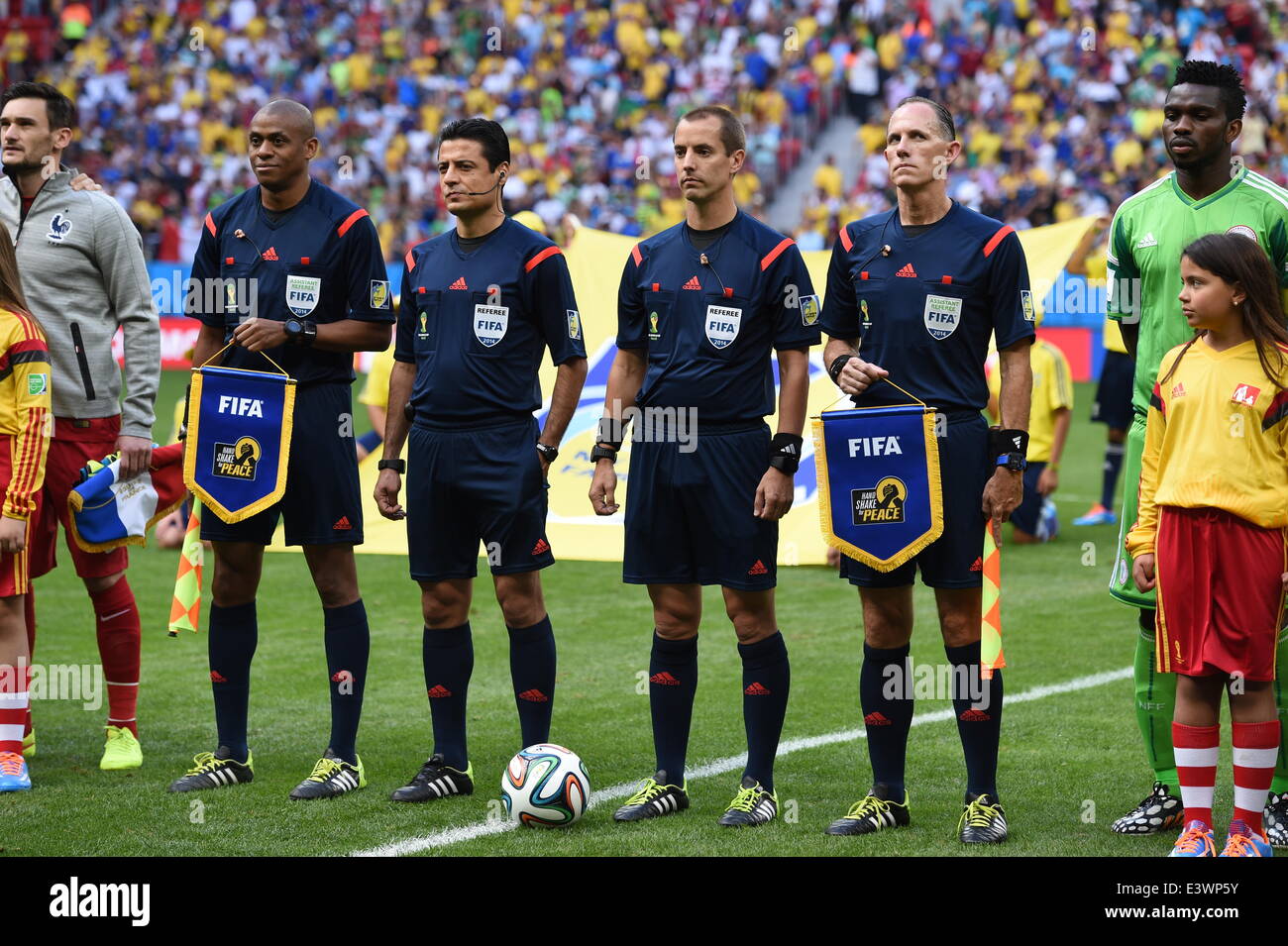 Fourth referees hi-res stock photography and images - Alamy