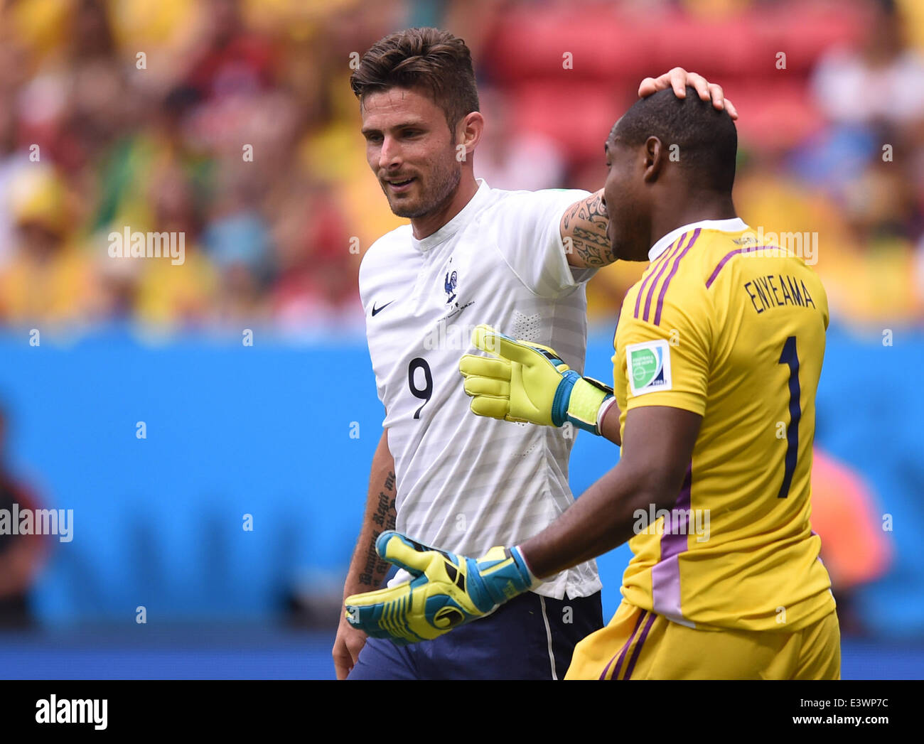Olivier giroud goalkeeper hi-res stock photography and images - Alamy