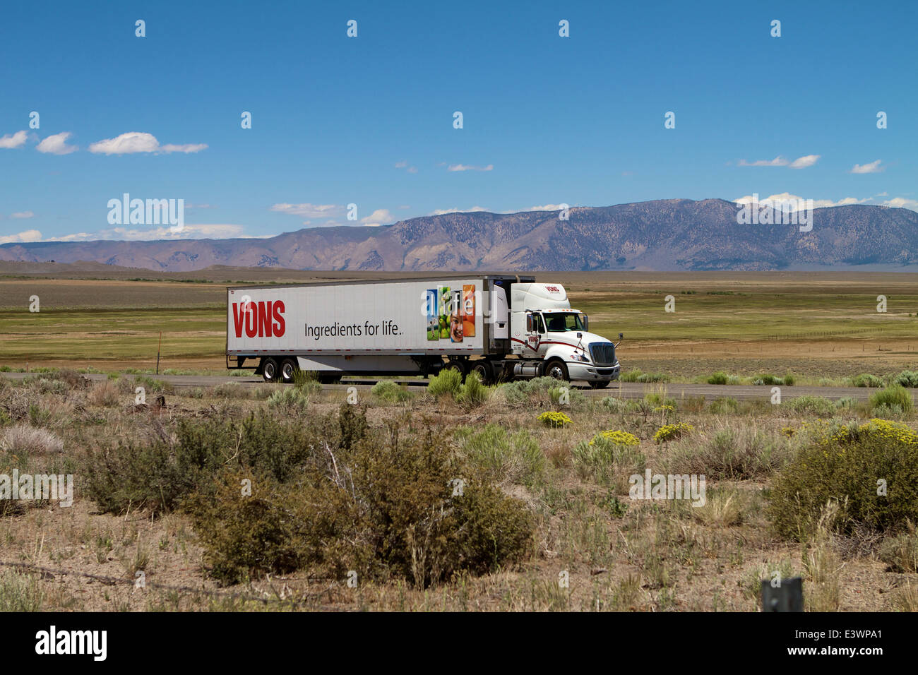 A Vons grocery store delivery truck with the inscription , "Ingredients ...