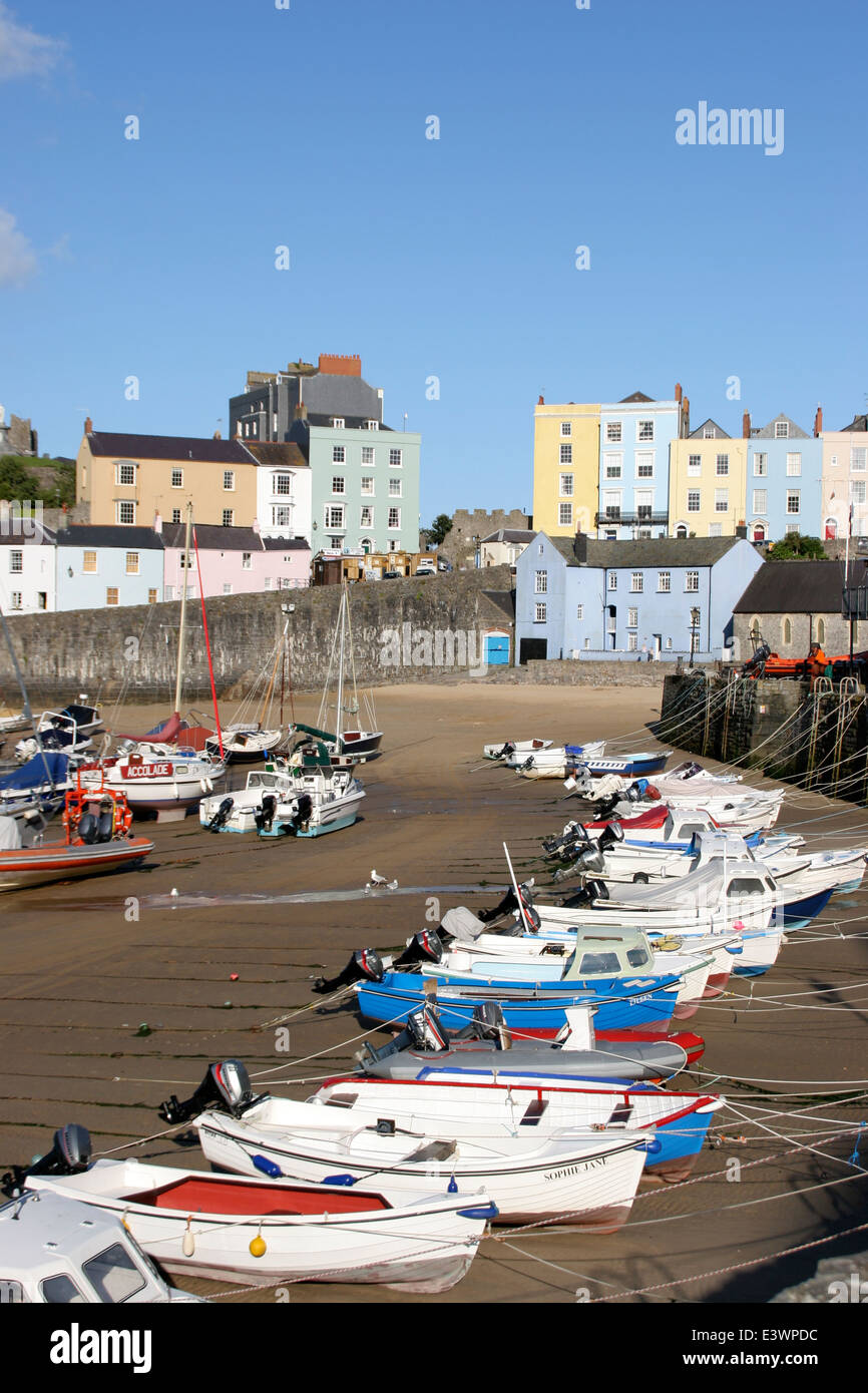 Tenby quay hill hi-res stock photography and images - Alamy