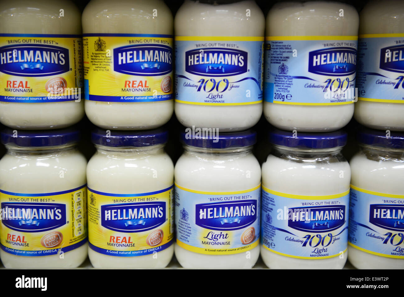 Hellmanns mayonnaise hi-res stock photography and images - Alamy