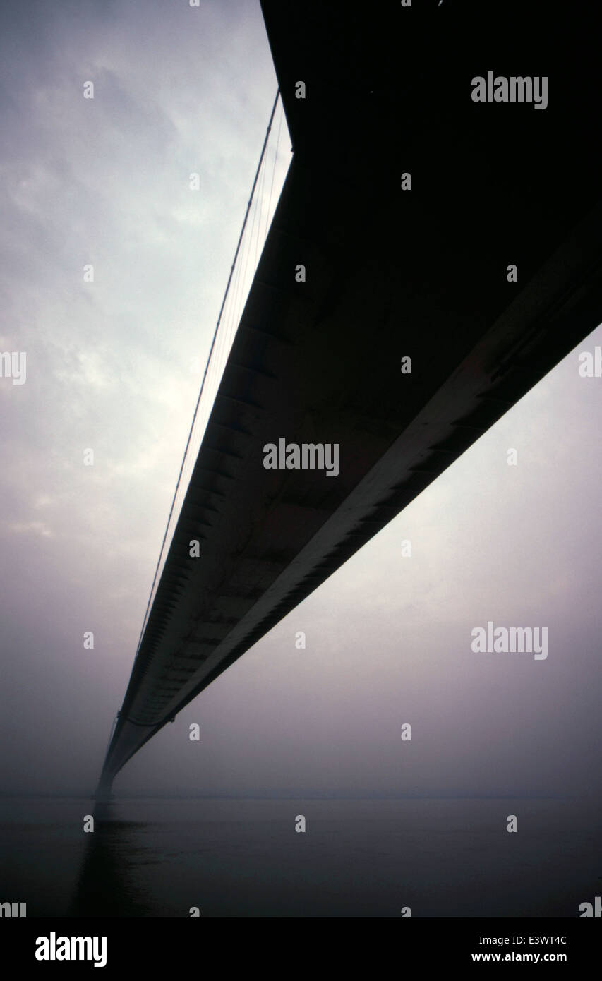 Stiffened suspension bridge hi-res stock photography and images - Alamy