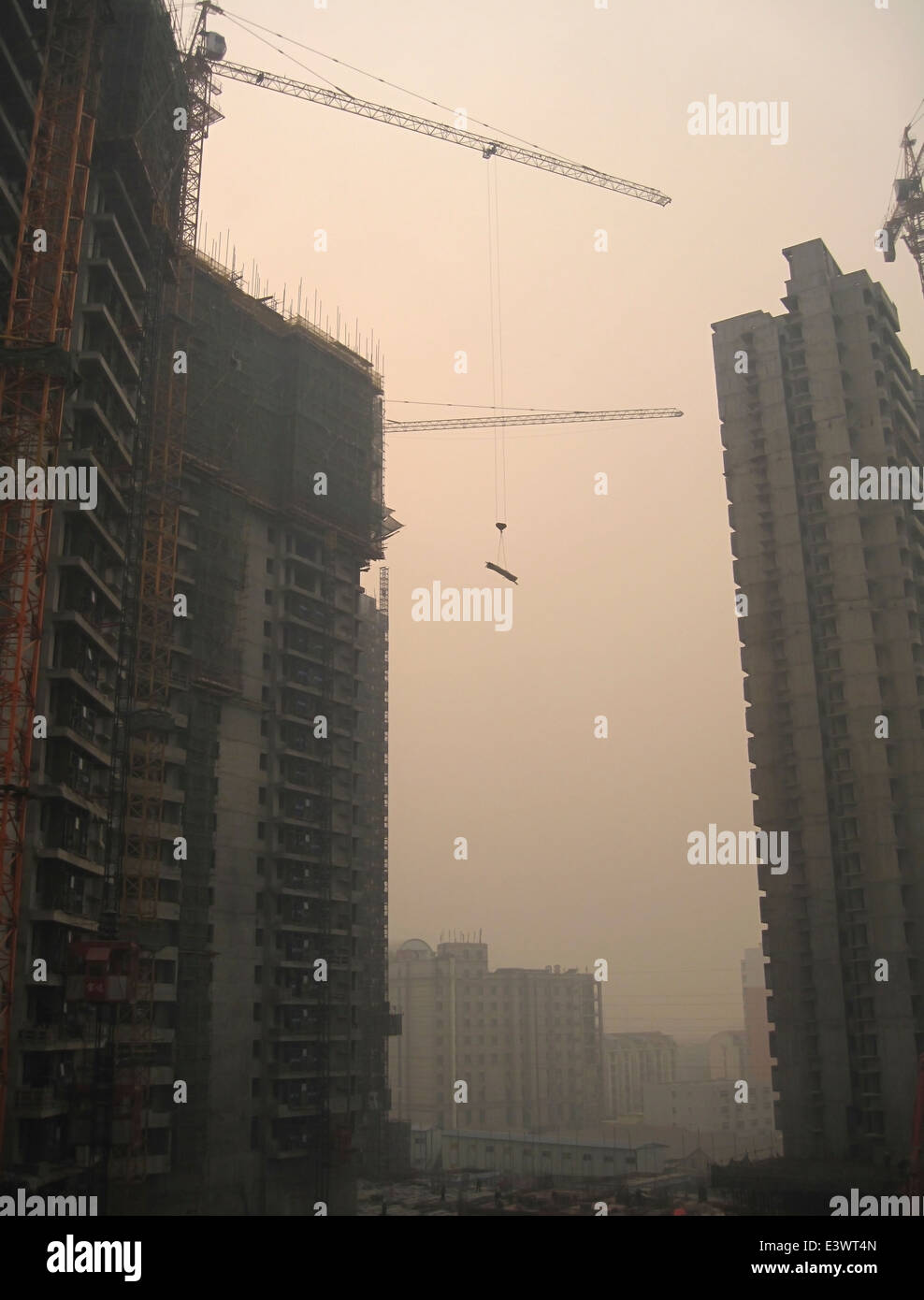 Jinan winter Smog Stock Photo - Alamy