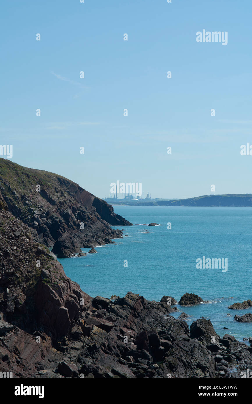 Mill bay haven pembrokeshire coast hi-res stock photography and images ...