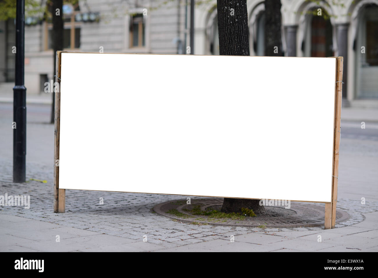Big empty billboard hi-res stock photography and images - Alamy