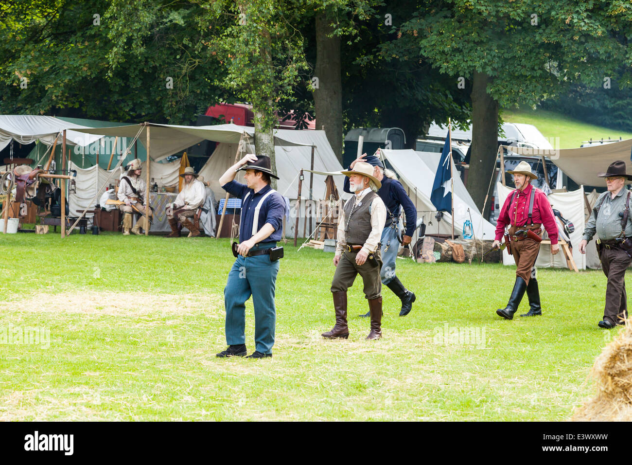 Western cowboys hi-res stock photography and images - Alamy