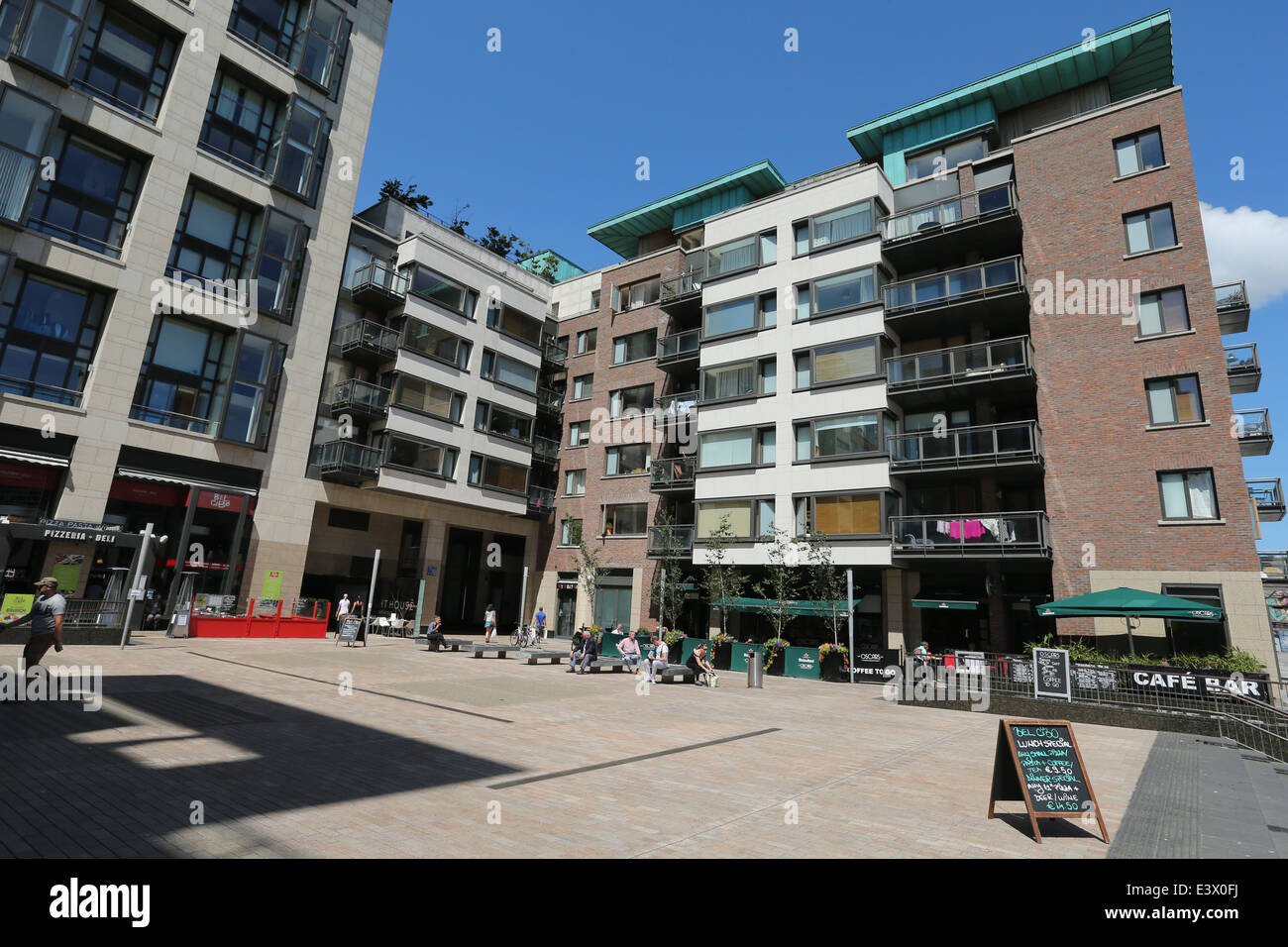 Smithfield square hi-res stock photography and images - Alamy