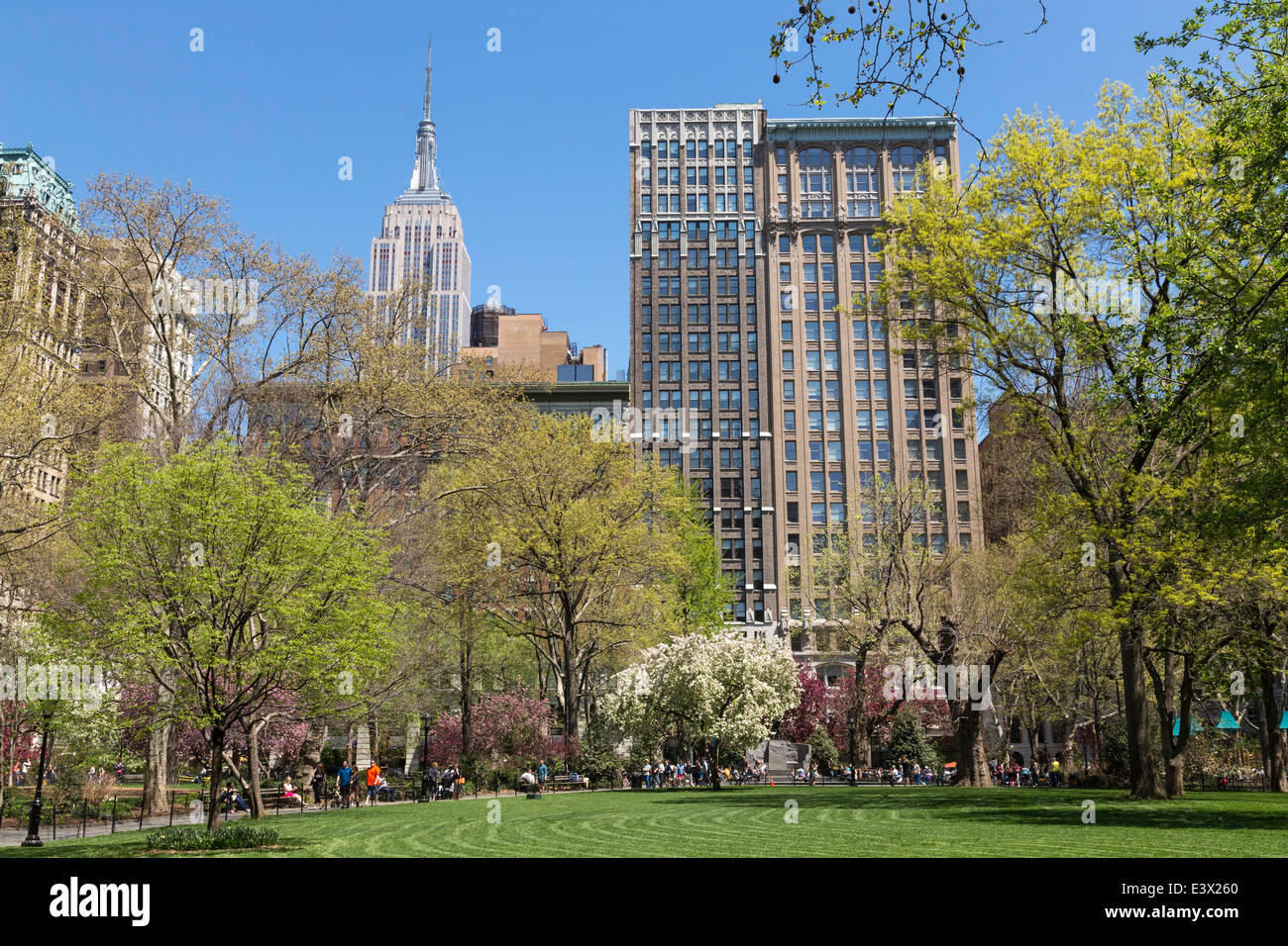 Oval Lawn, Madison Square Park, NYC Stock Photo - Alamy