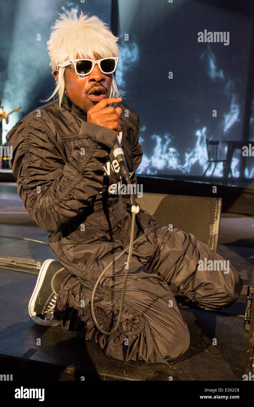 Andre 3000 hi-res stock photography and images - Alamy