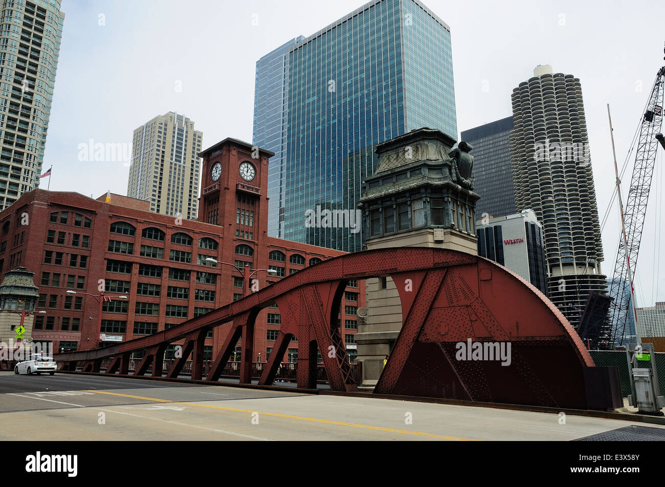 Chicago bridge house hi-res stock photography and images - Alamy