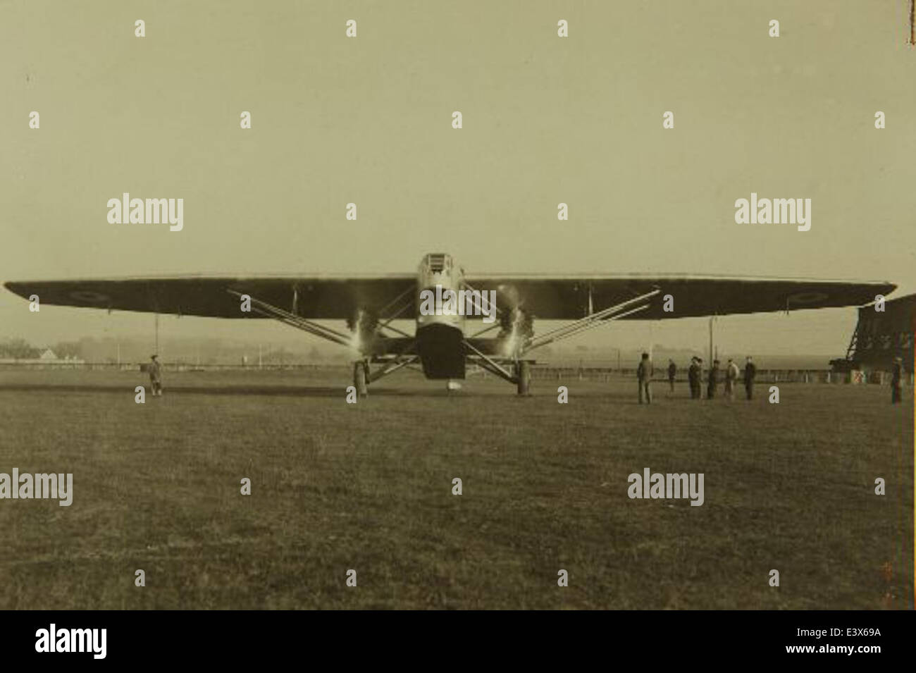 The Farman F-221 was a French twin-engine aircraft designed in the ...