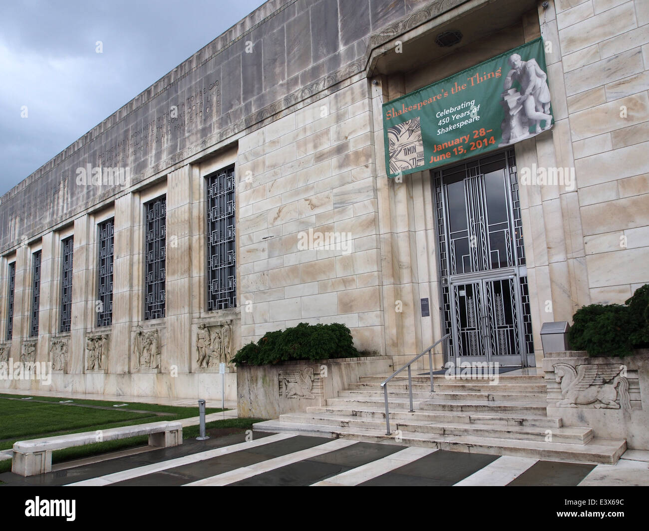 Folger shakespeare library hi-res stock photography and images - Alamy