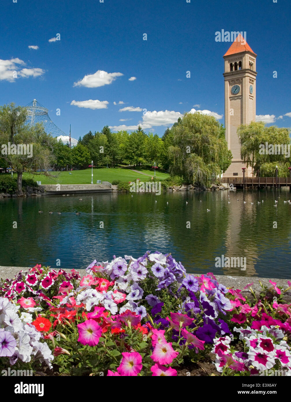 Riverfront park spokane hi-res stock photography and images - Alamy