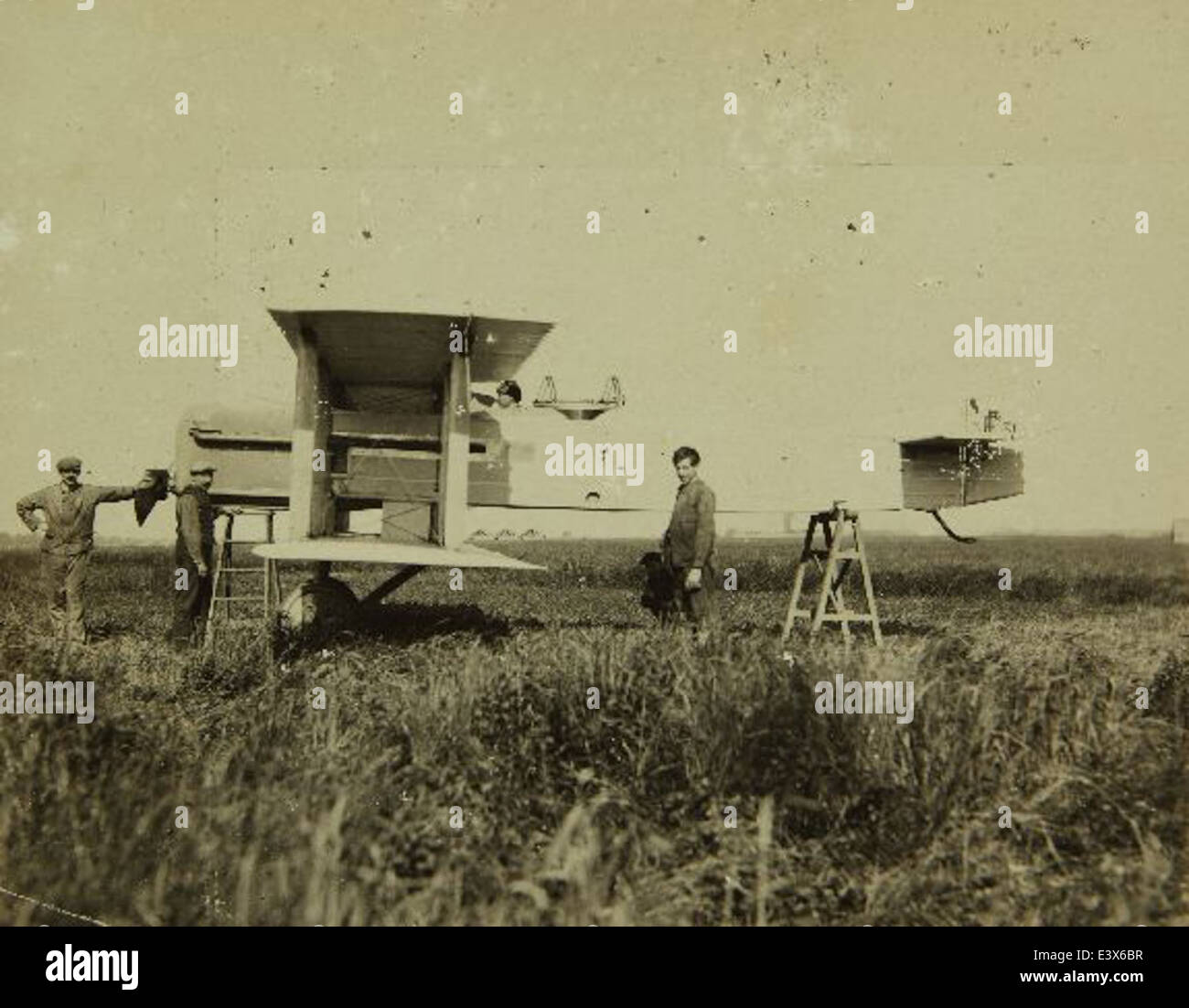 The Farman F-31 was a French multi-engine aircraft developed in the ...