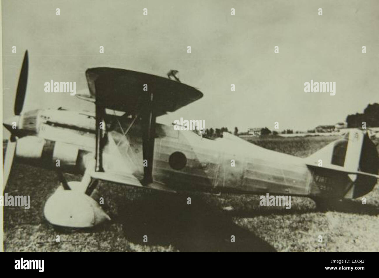 Cr 32 hi-res stock photography and images - Alamy