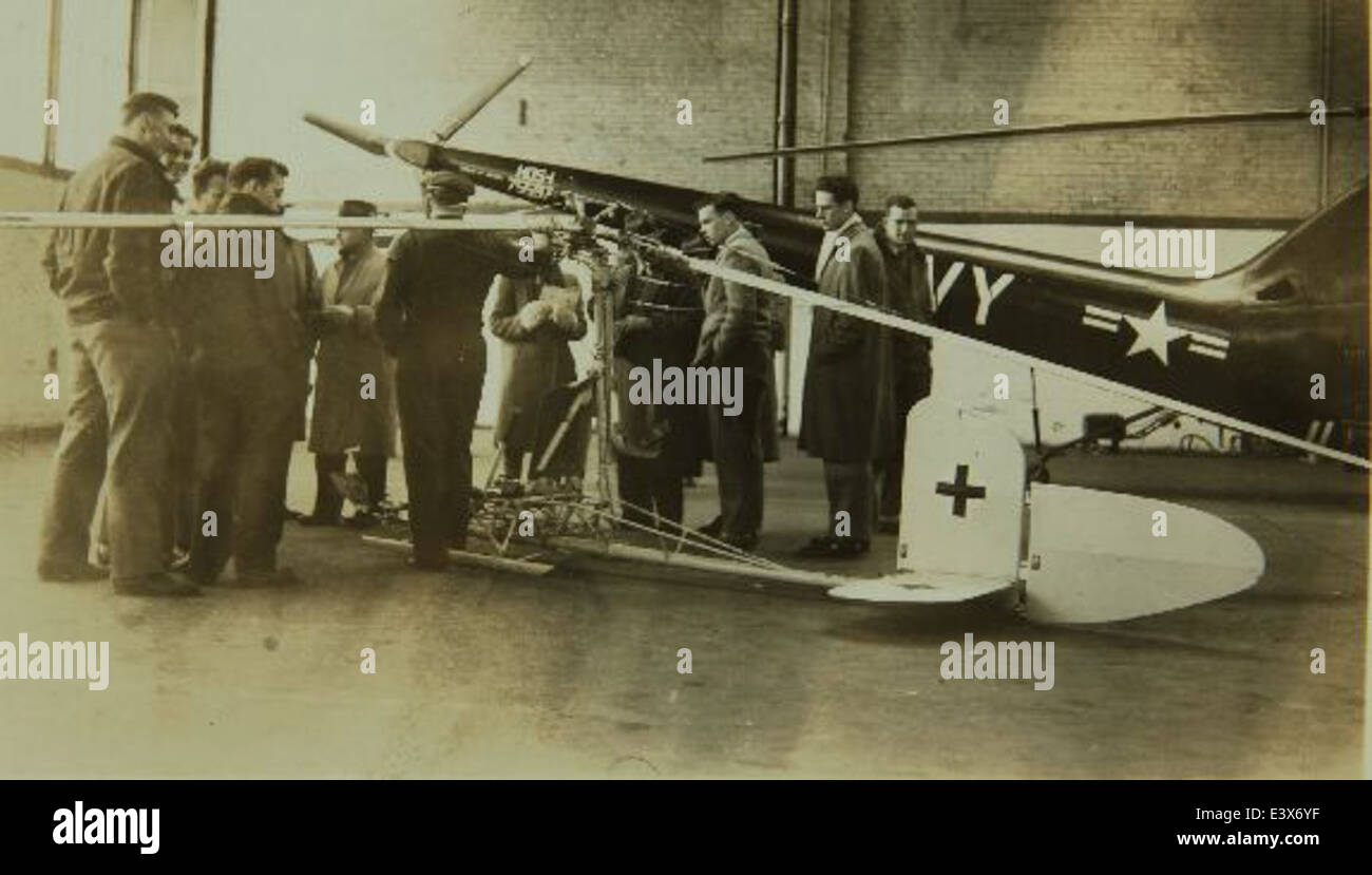 The Focke-Achgelis FA 330 Bachsteltz, a German rotor kite used in World ...