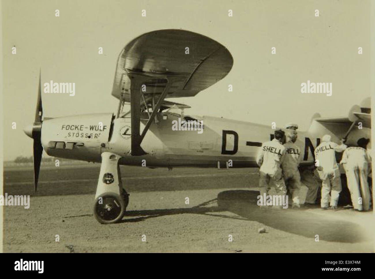 The Focke-Wulf Fw 56, a German training aircraft developed in the 1930s ...