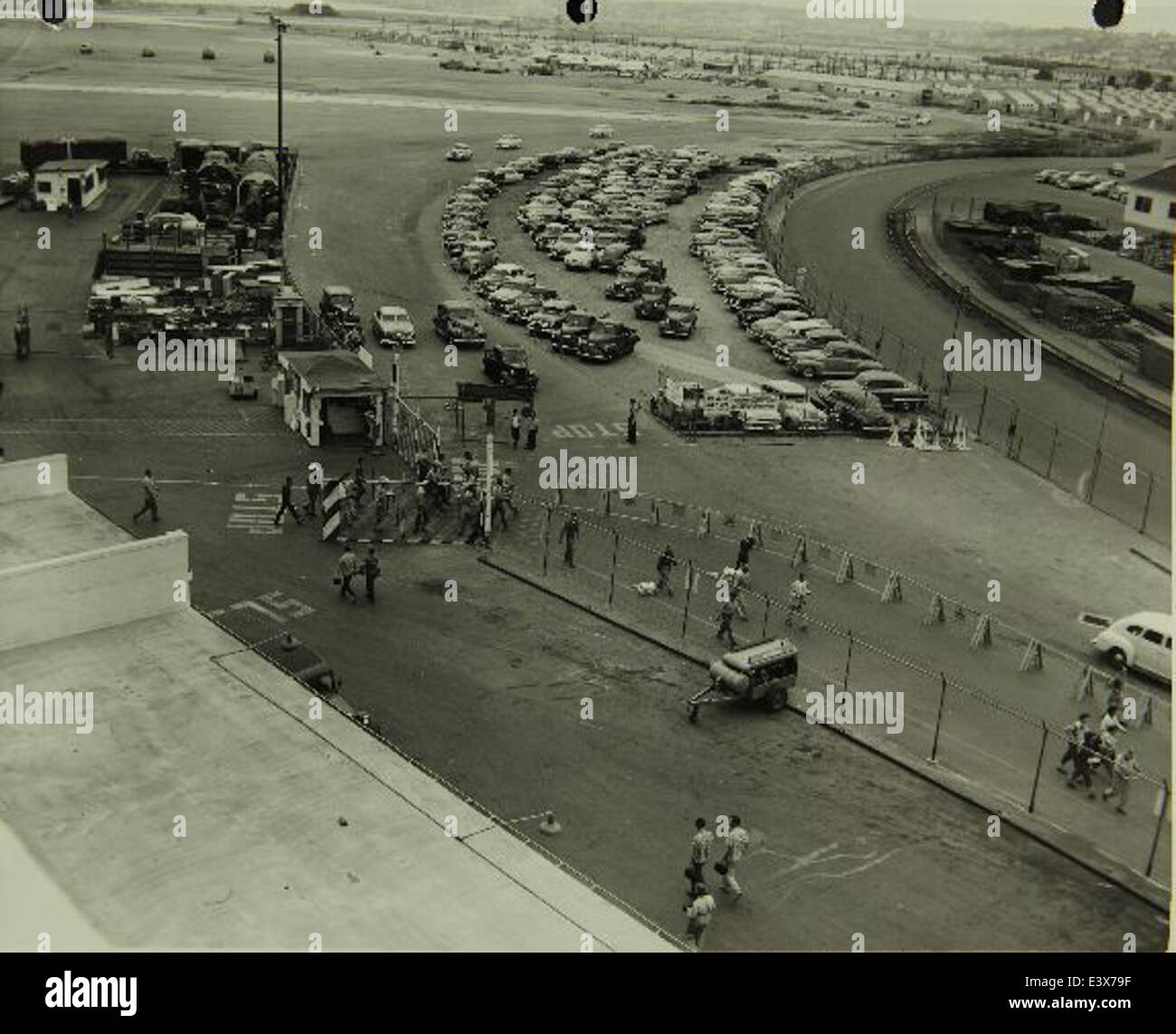 This image depicts the Convair/General Dynamics aerospace factory ...