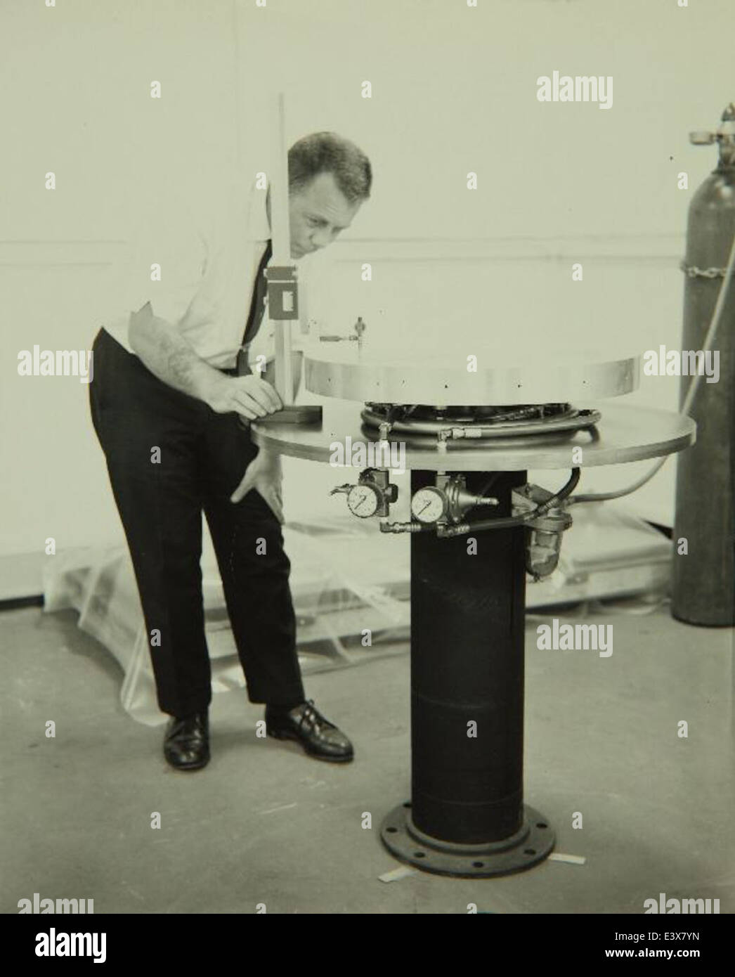 A view of the Convair/General Dynamics aerospace manufacturing plant ...