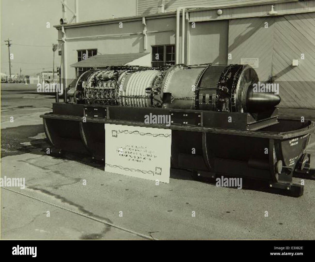 A photograph of the Convair and General Dynamics aerospace factory ...