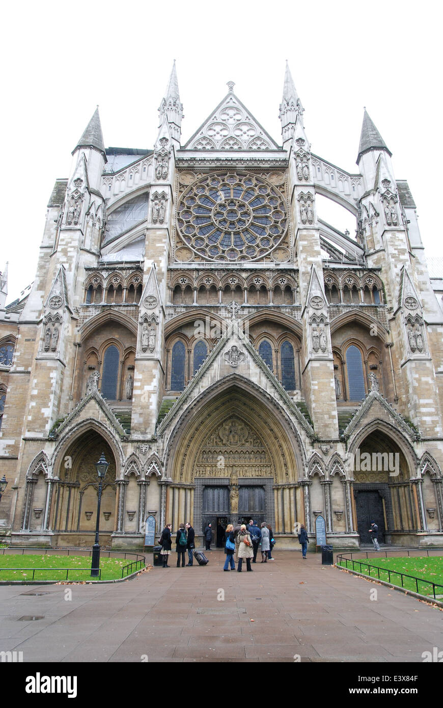 Front westminster abbey hi-res stock photography and images - Alamy