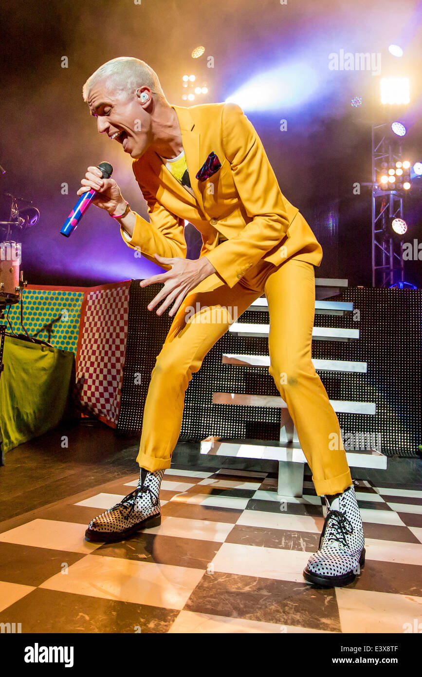 Detroit, Michigan, USA. 30th June, 2014. TYLER GLENN of NEON TREES ...
