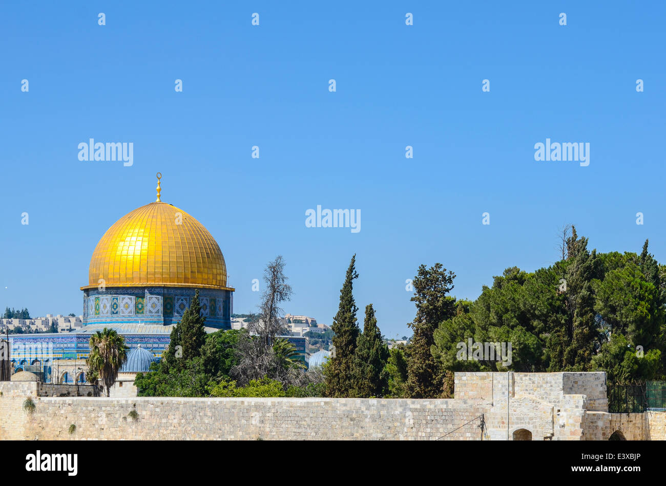 Israel, Jerusalem Old City, Dome of the Rock on Haram esh Sharif ...