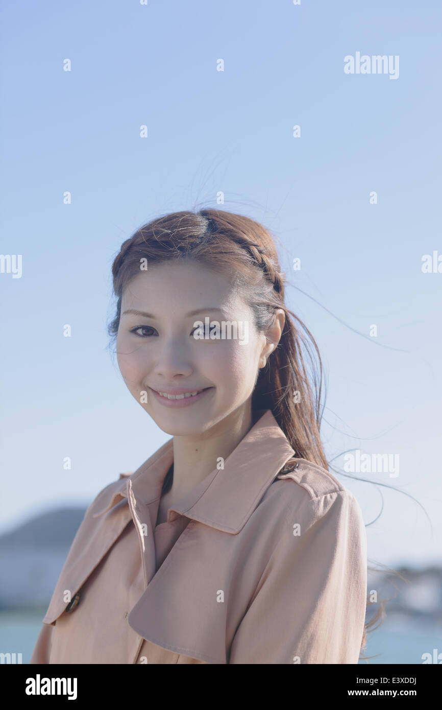 Portrait of Japanese woman smiling Stock Photo - Alamy