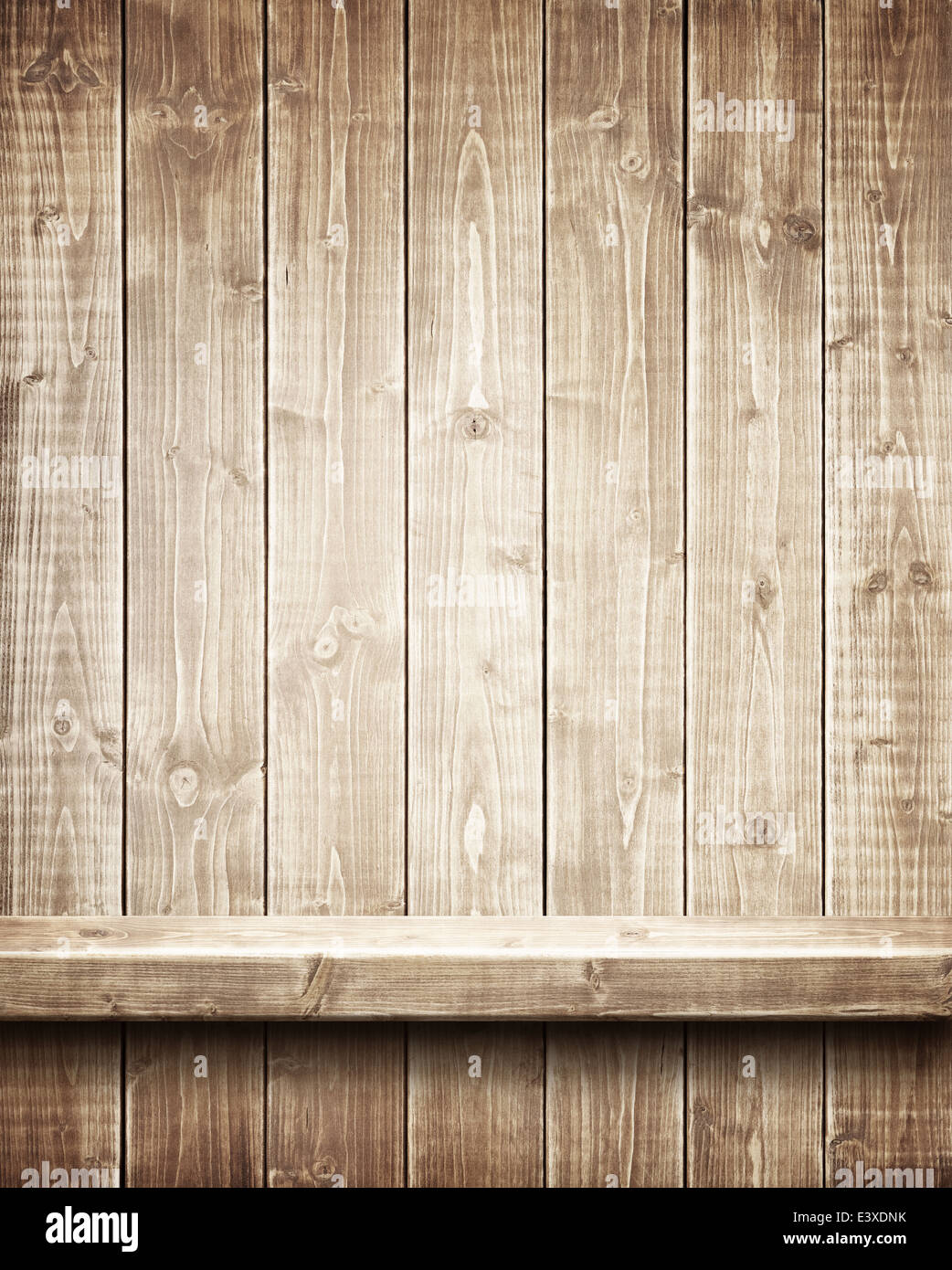 Timber shelf hi-res stock photography and images - Alamy