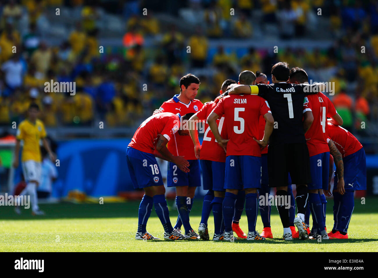 Soccer chile hi-res stock photography and images - Alamy