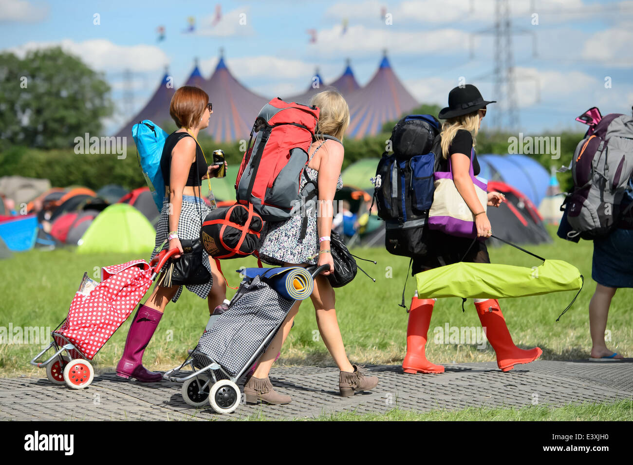 Festival Goers Arrive At Glastonbury Music Festival England Wednesday