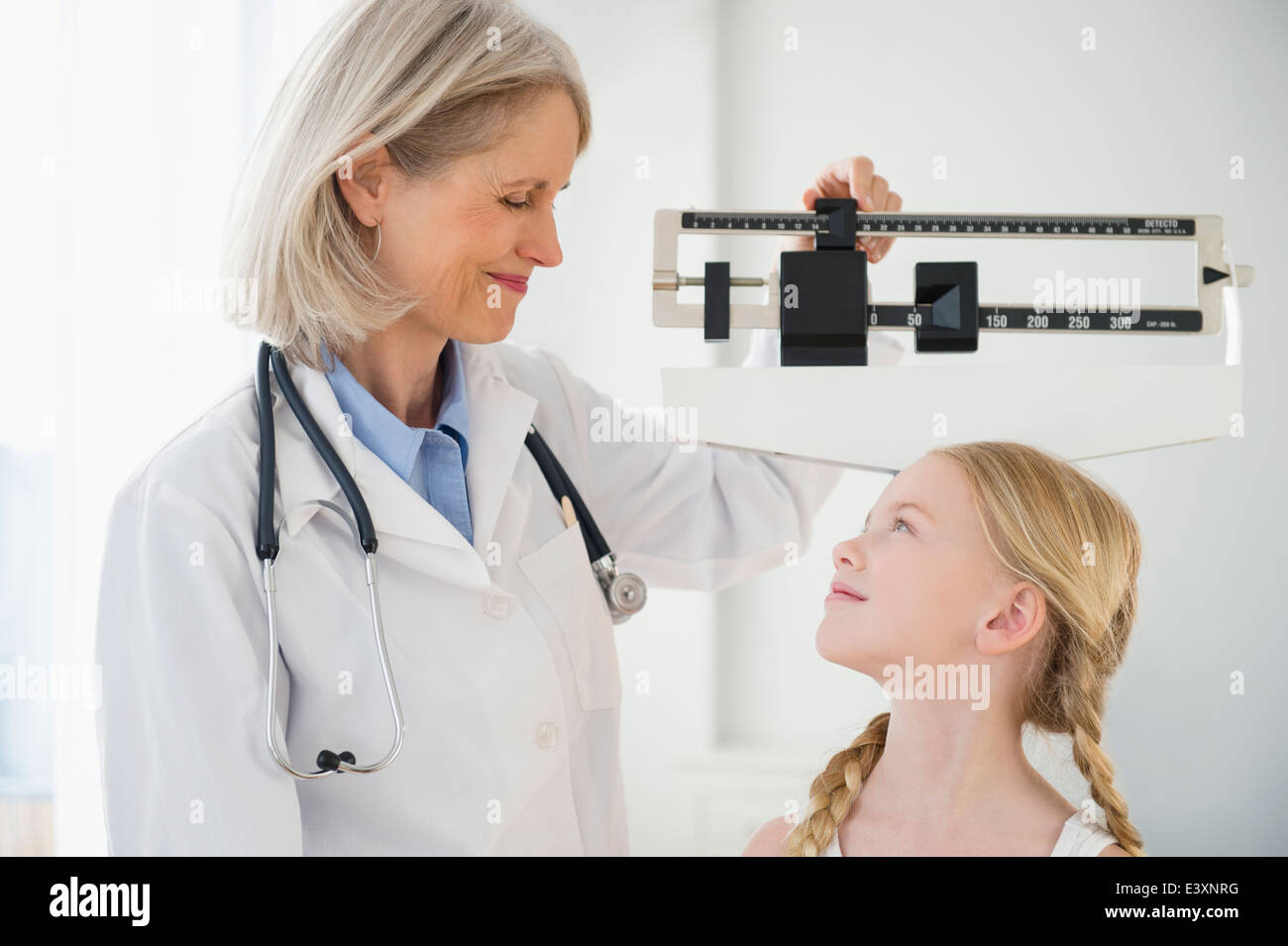 Adult weight doctor hi-res stock photography and images - Alamy