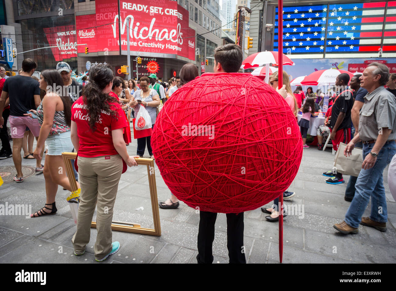 Michaels arts and crafts retailer promotional event in Times Square in ...