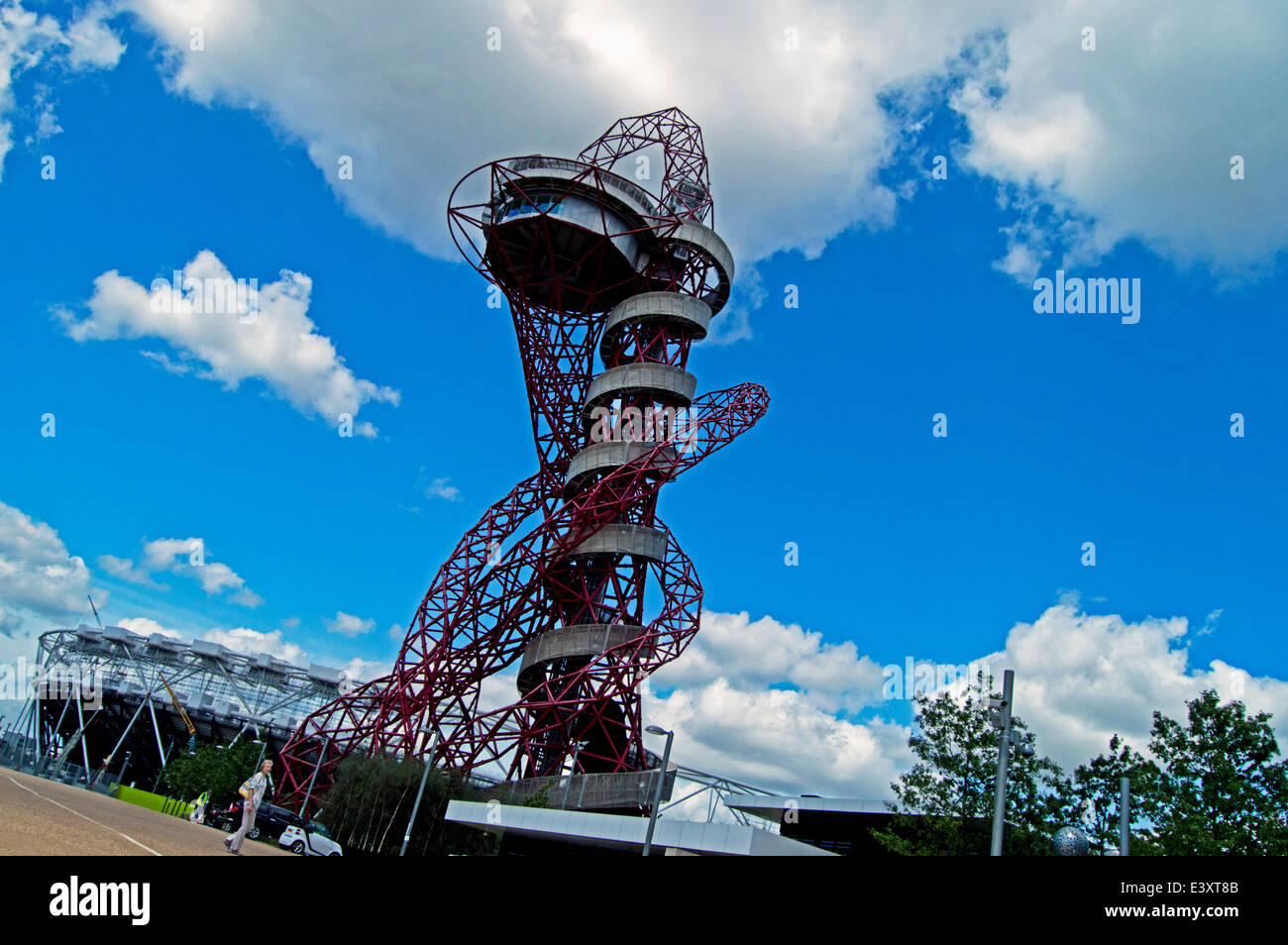 Mittal orbital tower hi-res stock photography and images - Alamy
