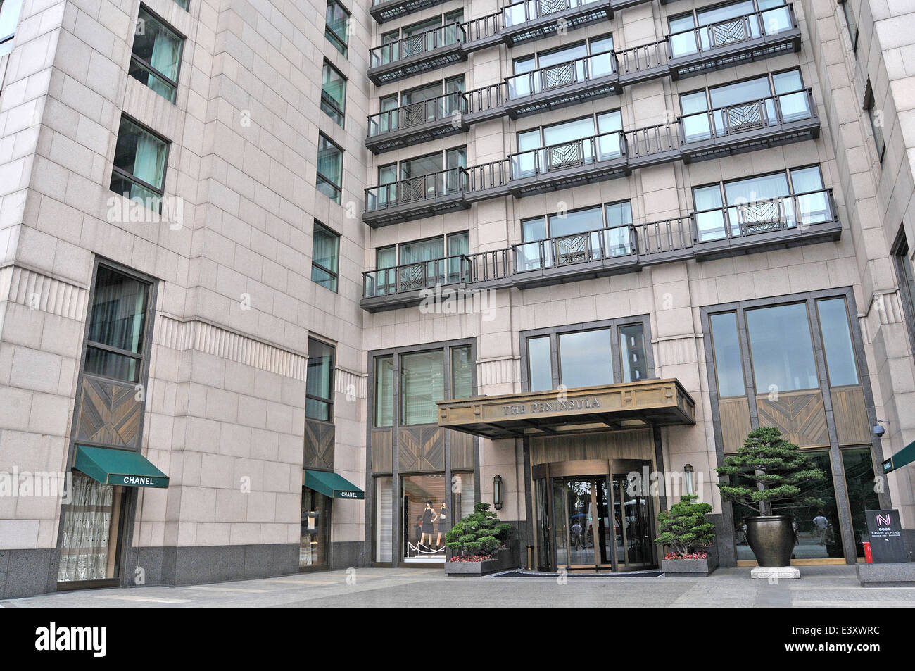 The Peninsula Palace Hotel Chanel boutique Shanghai China Stock Photo ...