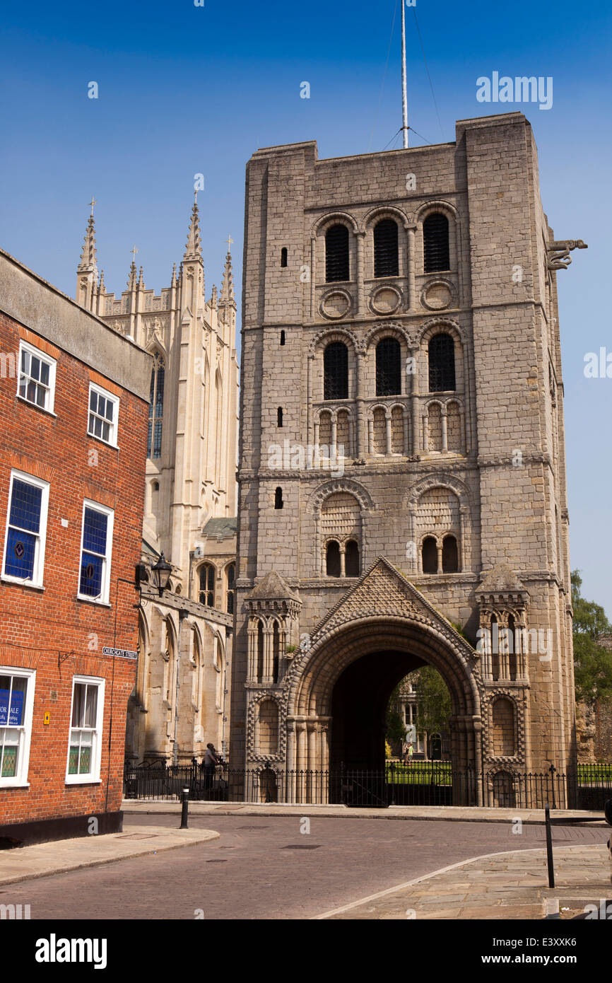 Norman tower hi-res stock photography and images - Alamy