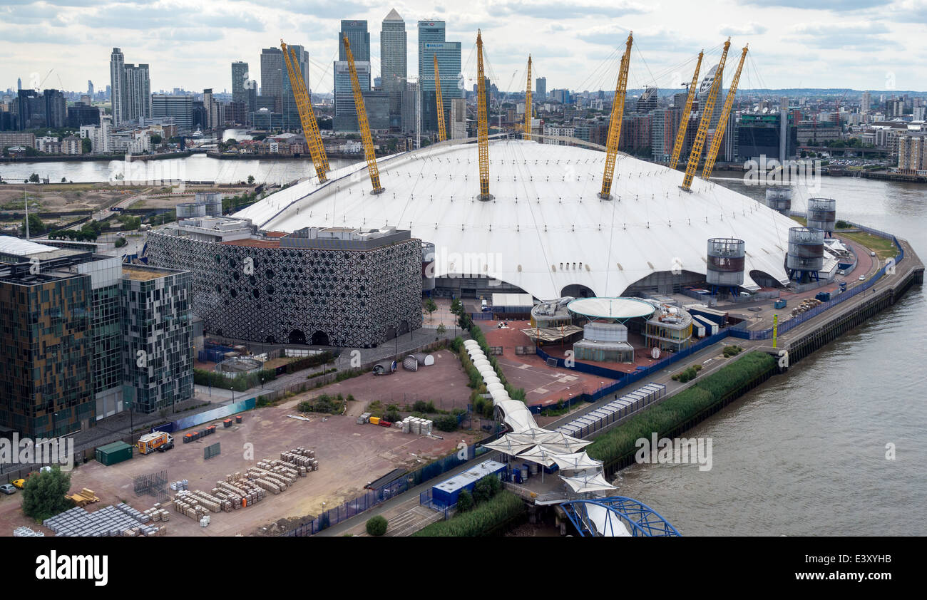 The o2 building hi-res stock photography and images - Alamy