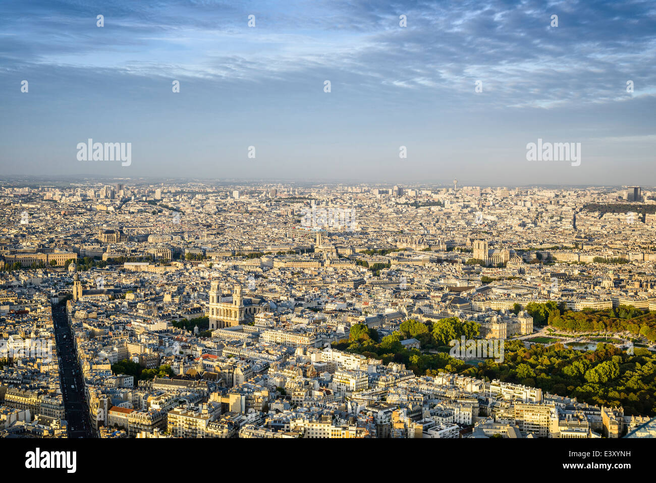 Aerial view paris hi-res stock photography and images - Alamy