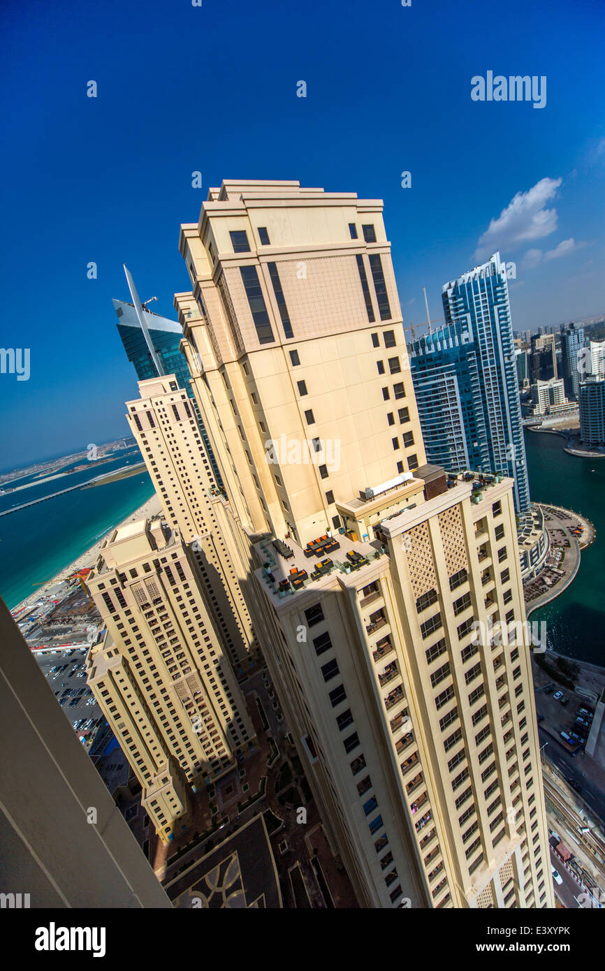 Aerial people dubai hi-res stock photography and images - Alamy