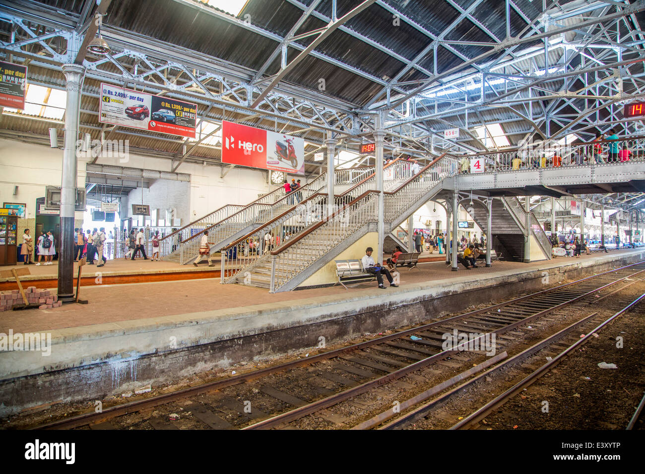 Fort Railway Station in Colombo Stock Photo - Alamy